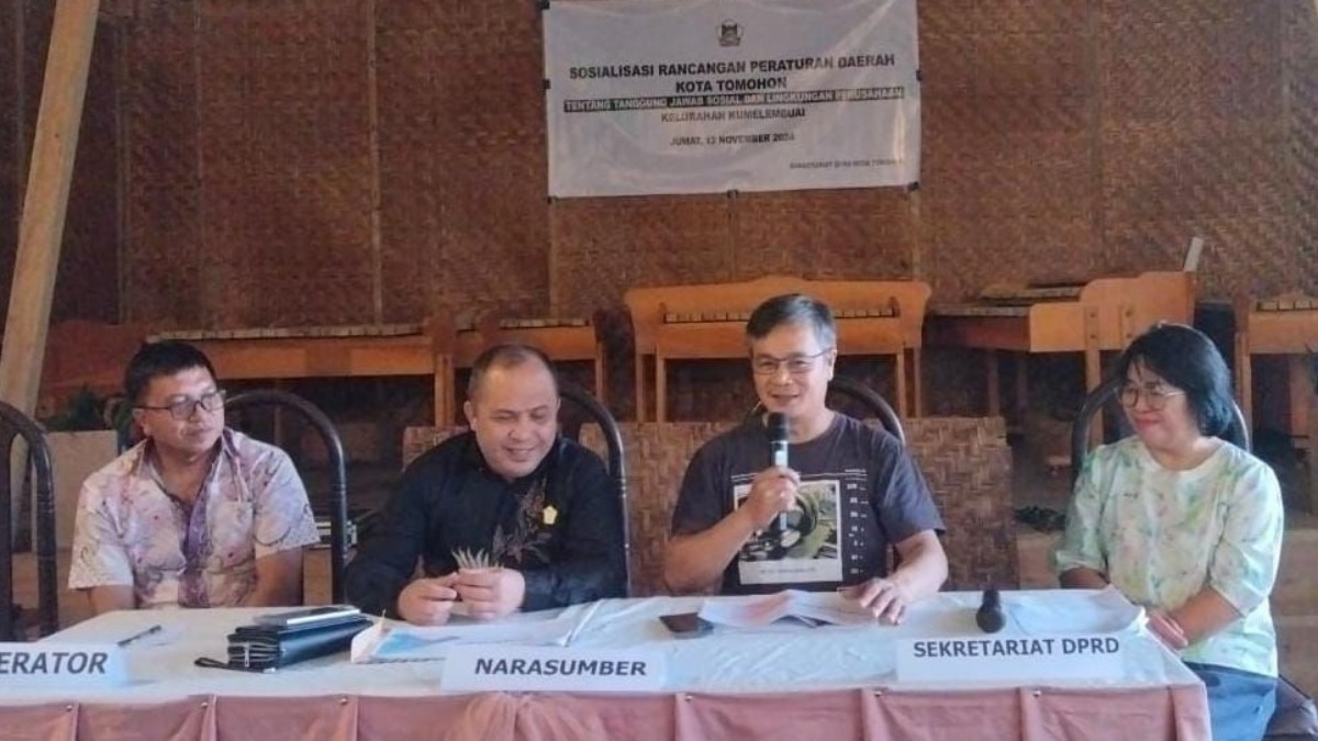 24 Anggota DPRD Tomohon Sosialisasikan Ranperda Tanggung Jawab Sosial dan Lingkungan Perusahaan ...